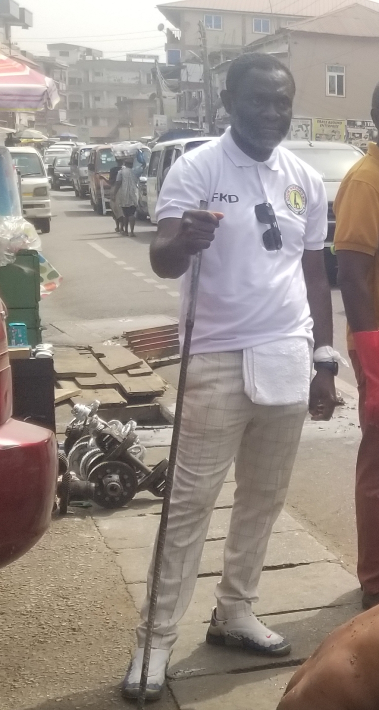 MAKING ADUM THE CLEANEST COMMUNITY-ASH. REGIONAL NADMO BOSS SHOWS THE ...