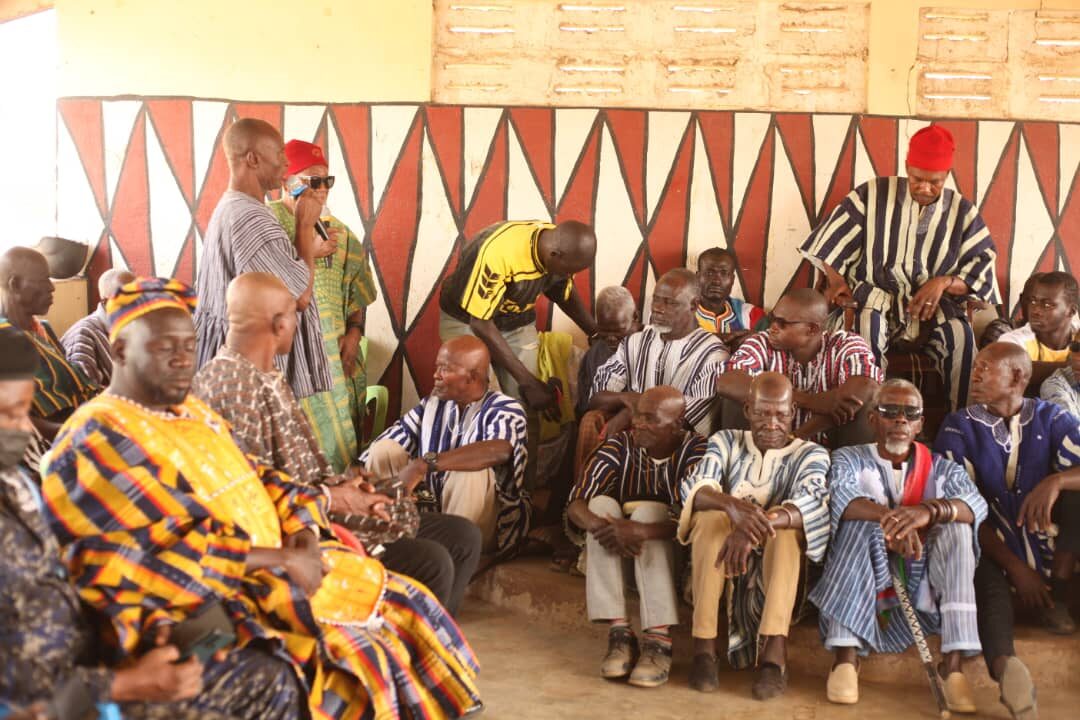 Mirigu Naba Installs 6 Divisional Chiefs with A Development Chief to ...