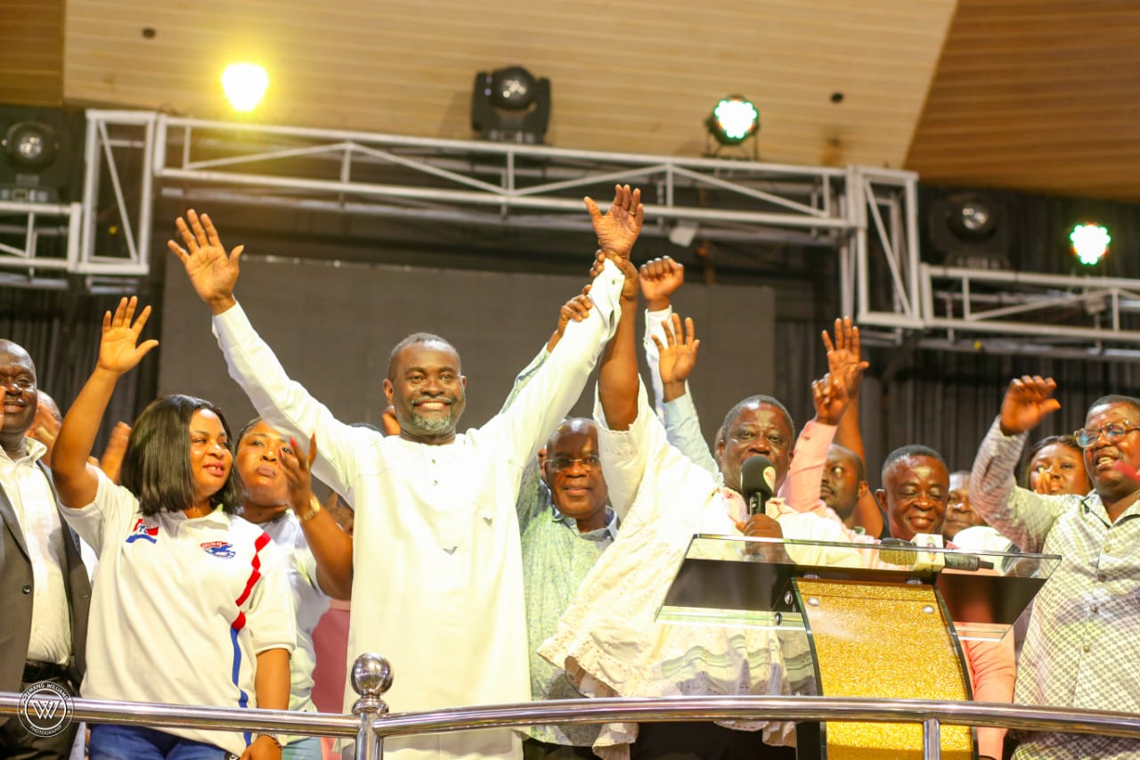 A/R:Chiefs, constituents fill auditorium for Ejisu MP’s acclamation for ...