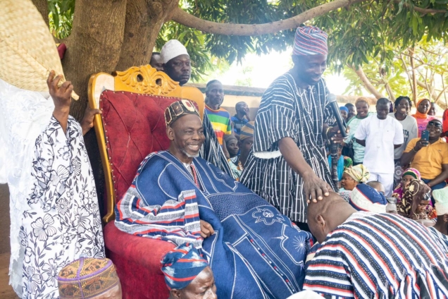 Big joy…as Overlord of Gonja Kingdom lifts ban on Jinapor,blesses him ...